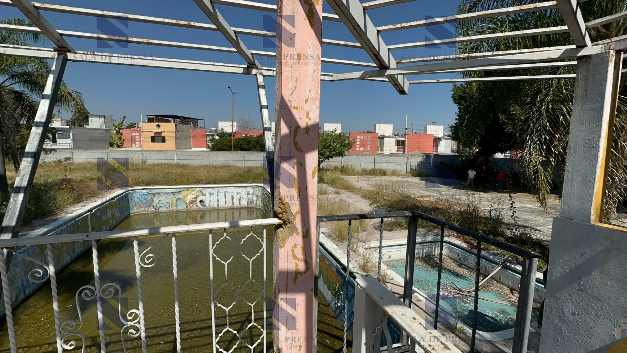 Infraestructura del Instituto de la juventud celayense en el abandono ...